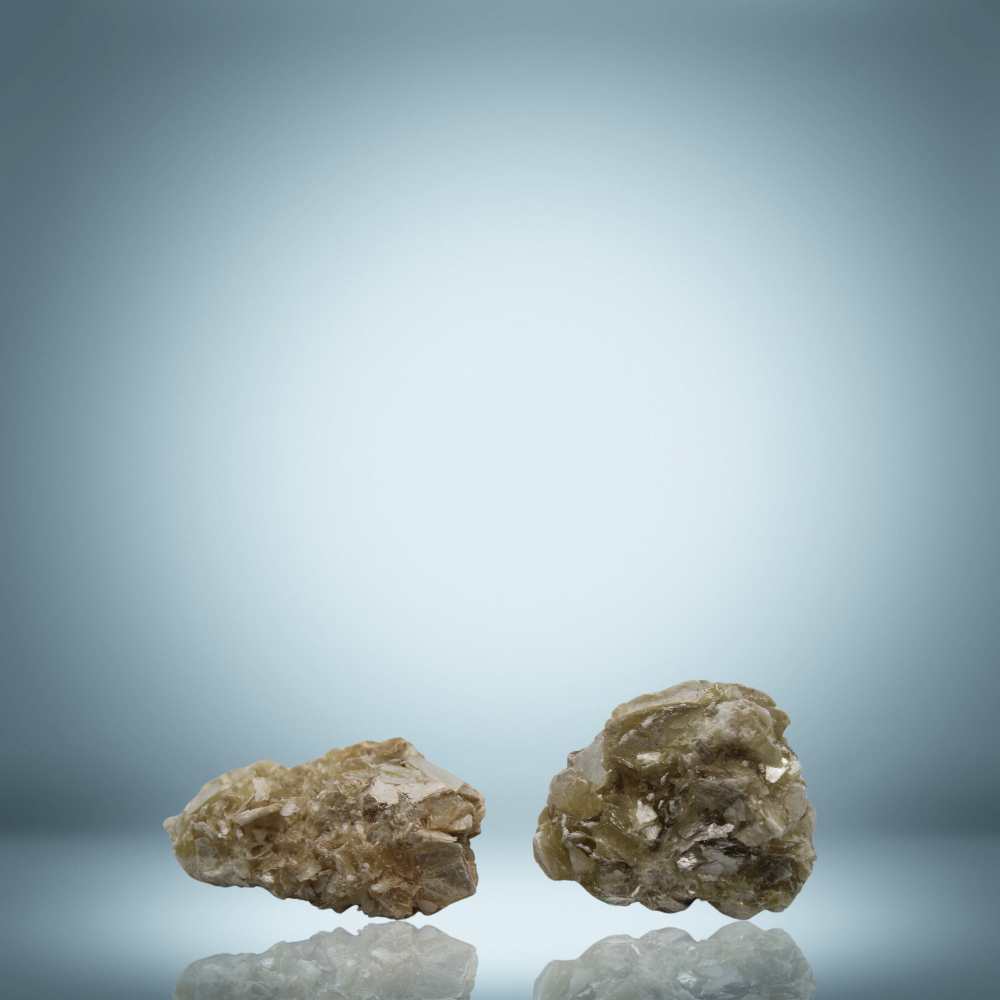 Glimmering Muscovite Stone – Maia Vida Magic